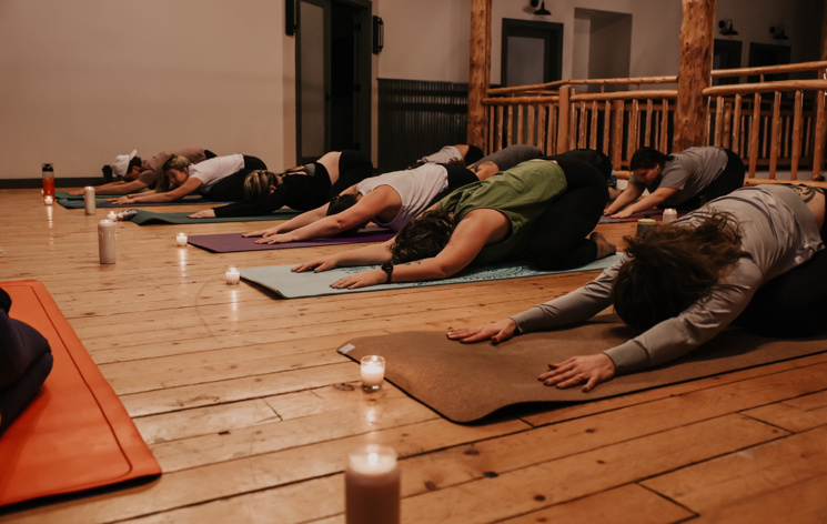 Bend & Brew (Wednesday) with Kayla Tickets | Bend & Brew