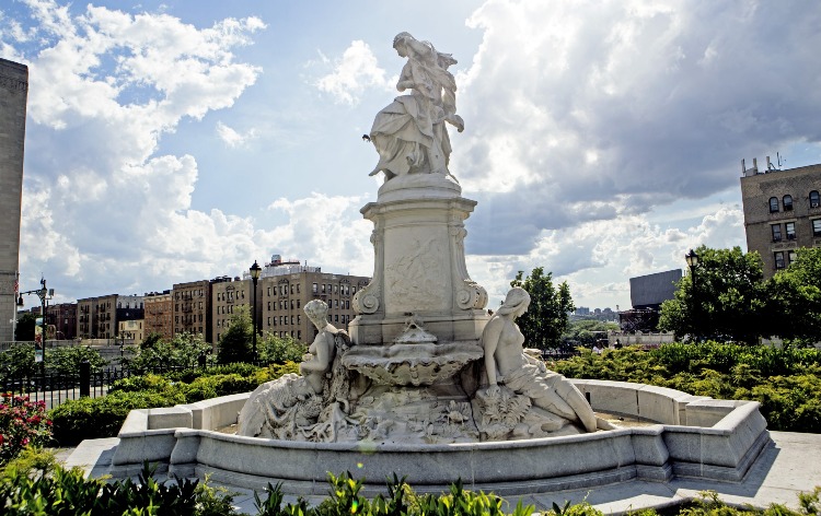 Big Gay City Touring: Historic Bronx Grand Concourse Tickets | Hugh Hysell