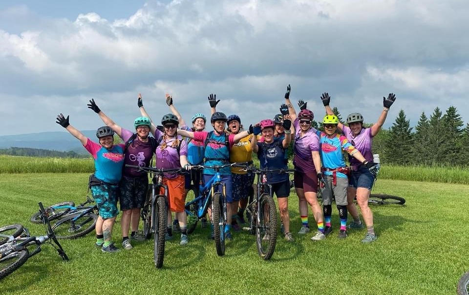 GLOW Session RIde 8 Tickets | Kickstands Up