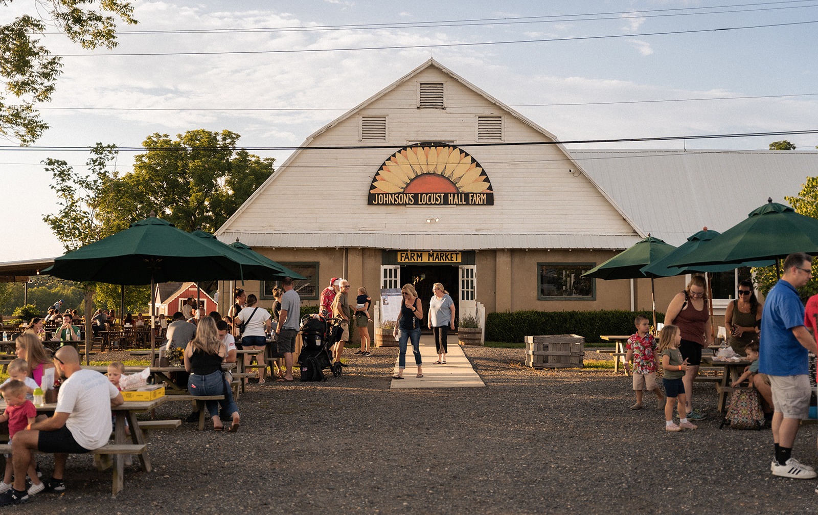 Holiday Evening on the Farm 2025 Tickets | Johnson's Locust Hall Farm