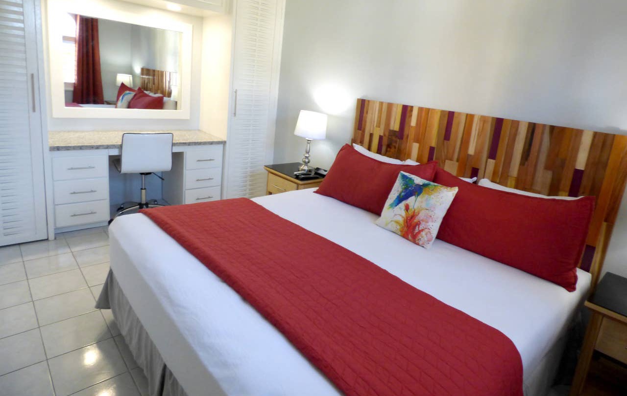 Beach Cosmos (Ocho Rios). Tickets | EURIVO TICKETS