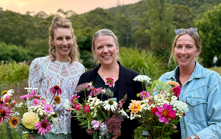 Twilight Flower Picking / Friday 28th March Tickets | Earthenry Flower Farm