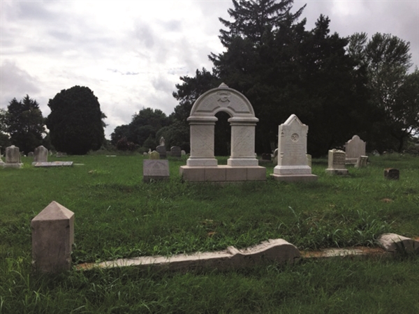 Walking Tour of Eastern Cemetery